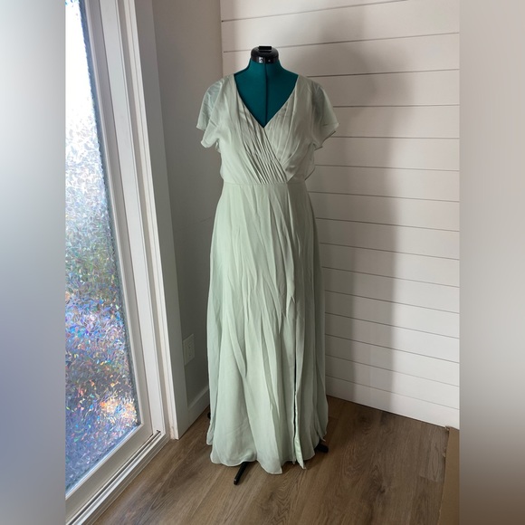 Azazie | Dresses | Azazie Rylee Bridesmaid Dress Dusty Sage | Poshmark